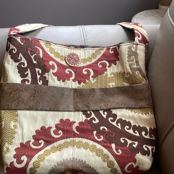 Barb McDermott Designs | Bags | Classic Barb Mcdermott Designs Gorgeous ...